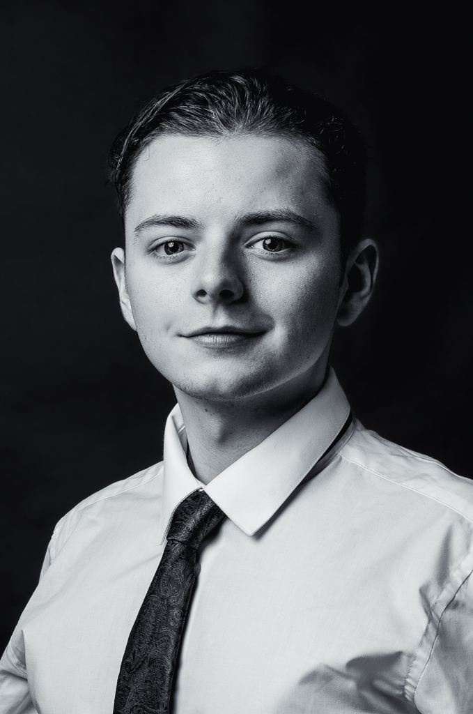 Actor Portraits with Elliott | Webber Photo